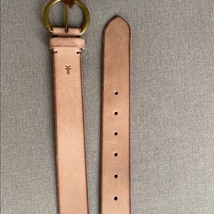 Frye | Accessories | Frye Round Buckle Flat Leather Belt Tan | Poshmark